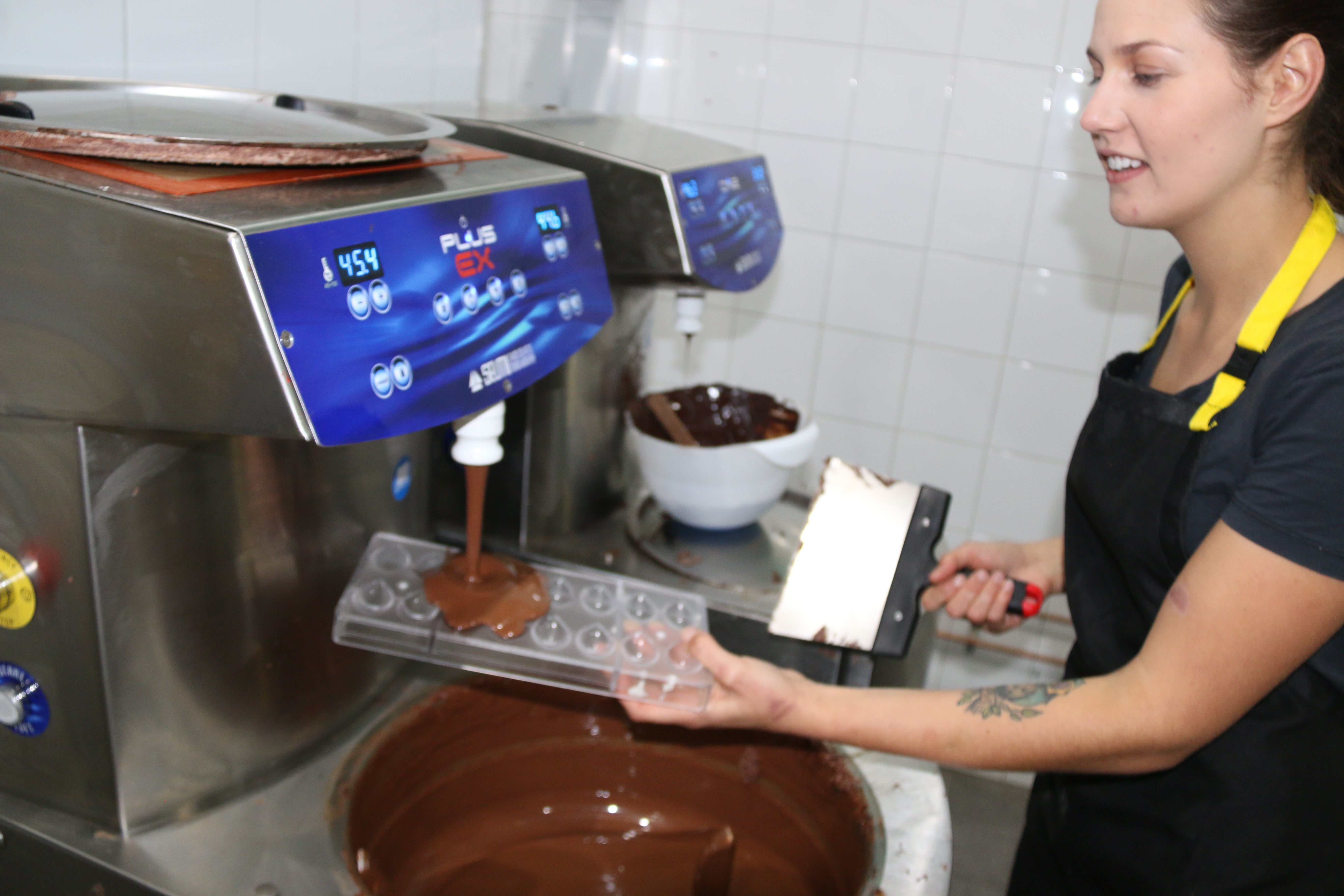 Make Your Own Chocolate Bar - Temper Temper Fine Chocolate